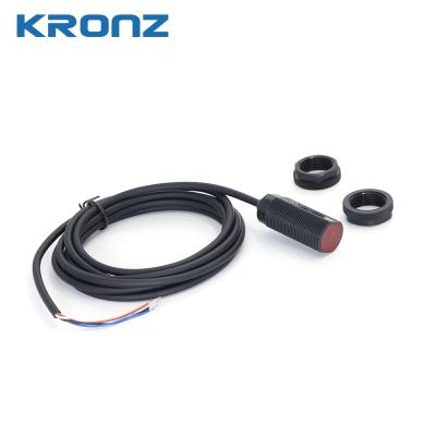 중국 BP18Y 시리즈 배경 억제 센서 20-100mm 범위 분산 반사 PNP/NPN IP67 판매용