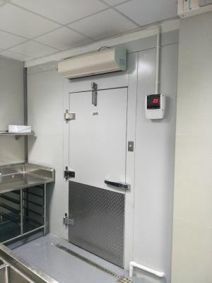 Cina Angolo retto d'acciaio bianco di conservazione frigorifera della cella frigorifera di refrigerazione di Colorbond/angolo curvo in vendita