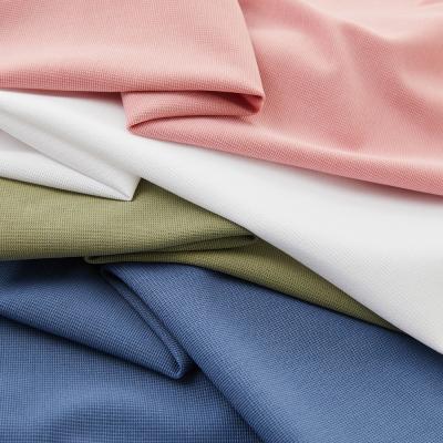 Cina Camicie da polo rosa personalizzate 170-210 grammi con un design senza cuciture ricamato in vendita