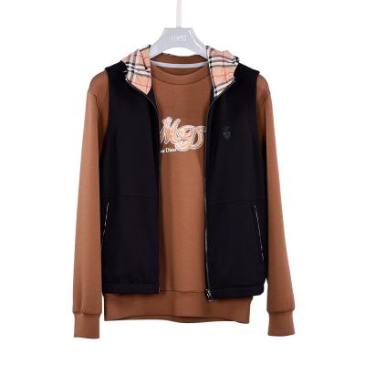 Cina Sport tessuto cappucci donna magliette a vento ricamo stampato 380 grammi in vendita