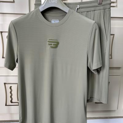 China Customize Men's Olive Green Sports Set - Short - Sleeve T - Shirt & Pants, Breathable Fabric t Shirt for Men for sale