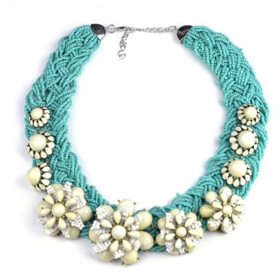China Fashion Beaded necklace with flower Gemstone Pendant Necklace for sale