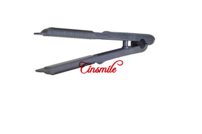 China Salon Auto Professional Flat Iron Hair Straighteners For Short Hair for sale
