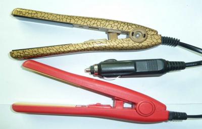 China Nano Silver Car Charger Hair Straightening Irons For Travelling Use 240V OEM for sale