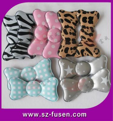 China Plastic Large Velcro Bowknot Hair Clips With Silk-Screen Printing for sale