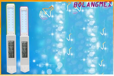 China Modern Battery LED Desk Lamp With USB Port , LED Bedside Table Lamp for sale