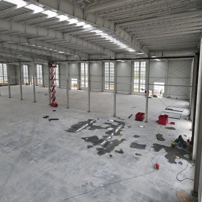 China Construcción de estructuras industriales de acero flexible Taller de fábrica Portal de construcción de estructuras en venta