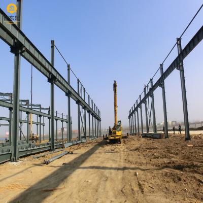 China Construcción de estructuras industriales de acero flexible Taller de fábrica Portal de construcción de estructuras en venta