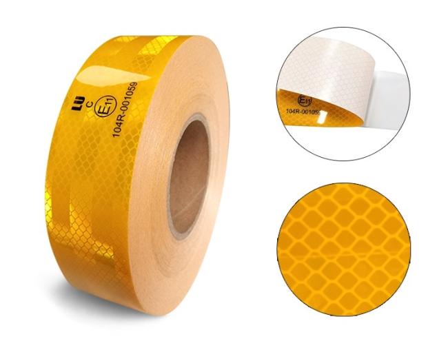 Truck Emark 104R ECE Reflective Tape White Yellow Red Self Adhesive For Vehicle Safety