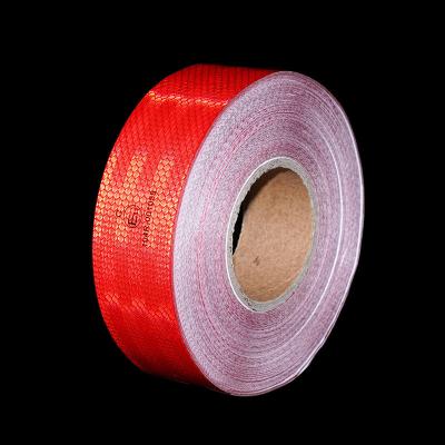 China Inzichtelijkheid Rood Geel Wit ECE 104R Reflectieve band voor aanhangwagens for sale