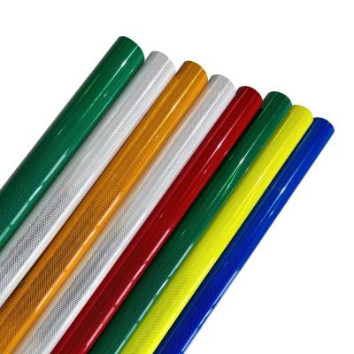 China Printable Diamond Grade Reflective Sheeting with High Reflectivity and Micro Prismatic Structure for Road Safety for sale