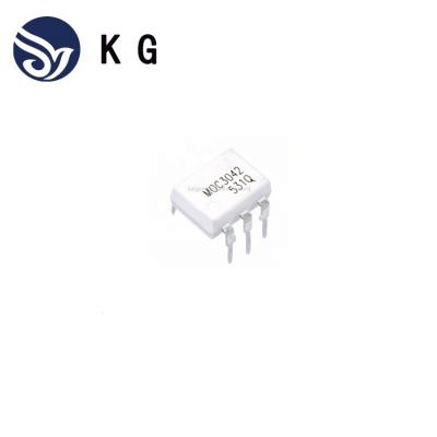 China MOC3041 MOC3042 Digital Electronics IC DIP6 Optoisolators Triac SCR Driver Output for sale