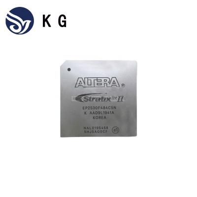 China Circuitos integrados EP2S30F484C5N do microcontrolador de IC MCU dos componentes eletrônicos de EP2S30F484C5N BGA à venda