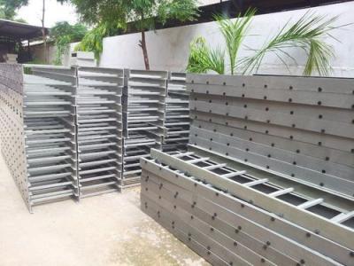 China Aluminium Industrial Cable Tray Lightweight Different Colors With Powder Coating for sale