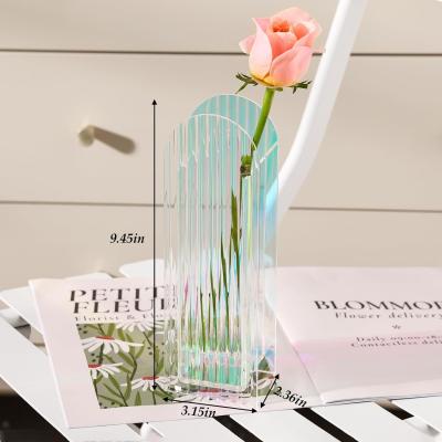 Cina Vaso acrilico a forma di U a curvatura a colore arcobaleno per decorazioni domestiche o tavoli da matrimonio in vendita