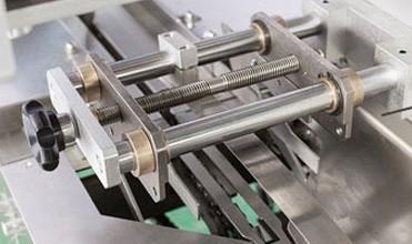 China Horizontal Pillow Flow Packing Machine Automatic Sachet Dry Fruit Biscuit for sale