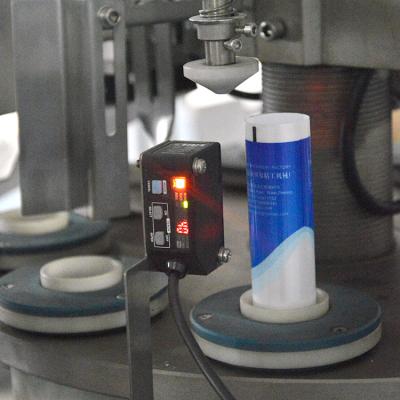 China Servo Control Automatic Tube Filling Machine , Aluminum Tube Filler And Sealer for sale