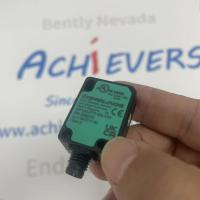 China UB100-F77-E2-V31 Ultrasonic Direct Detection Sensor for sale