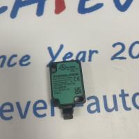 China UB100-F77-E2-V31 Ultrasonic Direct Detection Sensor for sale