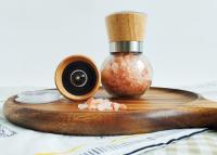 China 200ml Glass Salt Grinder Mill with Adjustable Ceramic Core - 123mm Height Manual Spice Grinder for sale