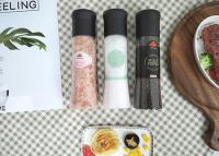 China 350ml Refillable Plastic Salt and Pepper Grinder Mill Clear High Durability for sale
