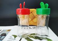 China Plastic Spice Jars with Butterfly Cap Double Open Flip Top Lid Customizable Capacity for sale
