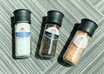 中国 グラスボトルから作る,磨き用のカスタマイズされたカラーガラスビーズ 販売のため