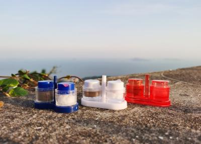 Cina Agitatori monouso in plastica per sale e pepe nero - Efficiente, aromatizzante, adatto ai viaggi in vendita