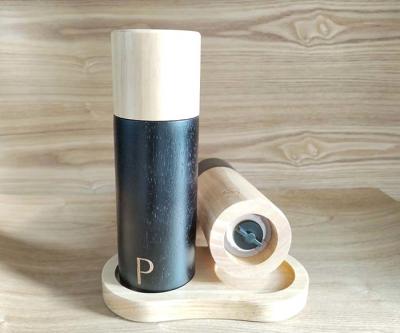 Cina Funzionale Salo e pepe Macinatrice di legno mulino regolabile Vaso a nucleo ceramico in vendita