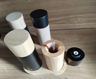 Cina Funzionale Salo e pepe Macinatrice di legno mulino regolabile Vaso a nucleo ceramico in vendita