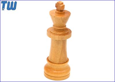 China Maple Wood 16GB USB Flash Disk Smooth Finished Chess Winner King for sale