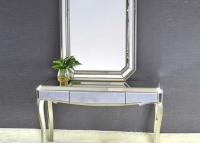 China Modern Design Wall Mounted Console Table With Silver Mirror Finish For Entryway for sale