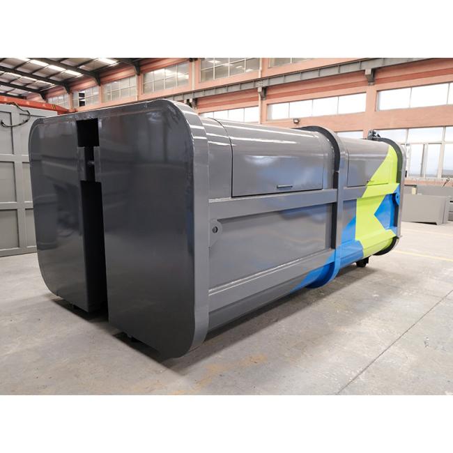 Detailed view of container feeding doors and ground clearance