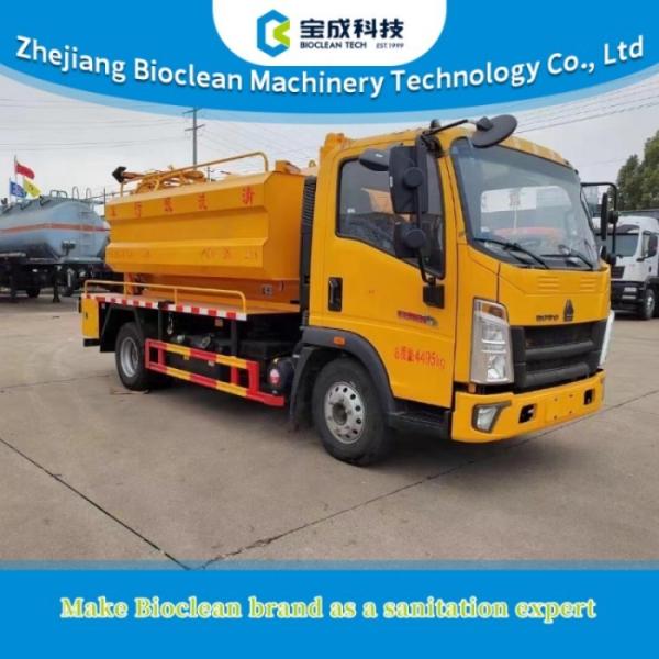 Quality 2.2m3 2200L 7.4tons Sewage Suction Truck Diesel Powered Pipeline Dredging for sale