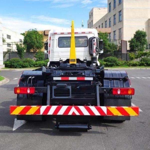 Quality 18ton Diesel Waste Management Dump Truck Strong Highly Efficient for sale
