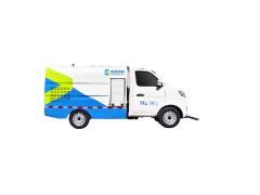 2100L Diesel Powered Road Maintenance Truck Roadside Assistance Service