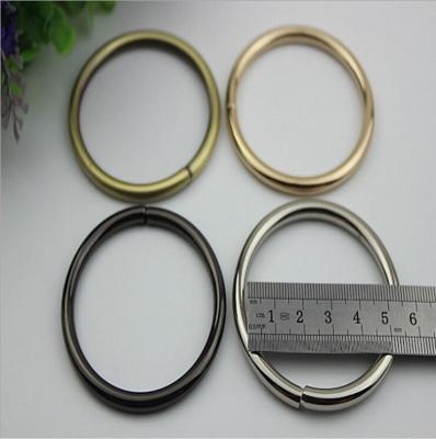 China Unique design Europe style 50 MM light gold wire iron metal o ring buckles for sale