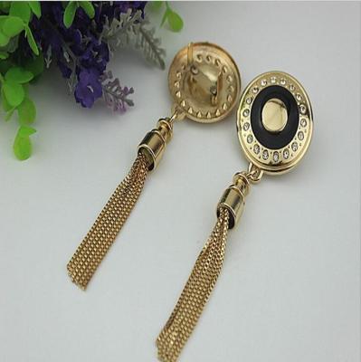 China Luggage hardware accessories 40mm zinc alloy metal jewelry tassel pendant with drip glue for sale