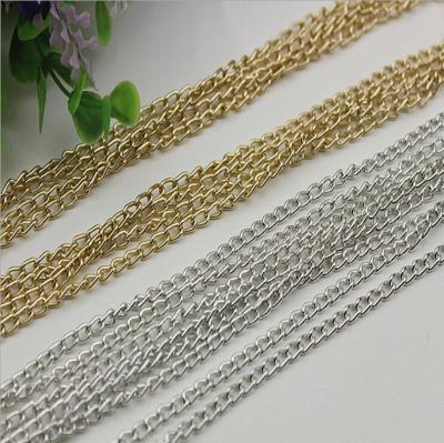 China Handbag hardware 3 mm width iron material gold detachable metal purse chains for sale