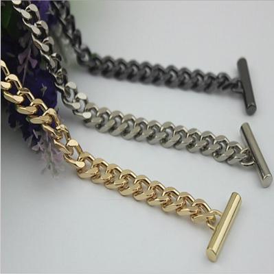 China High end iron material 3 color flat shape 8 mm width metal crossbody chain bag for sale