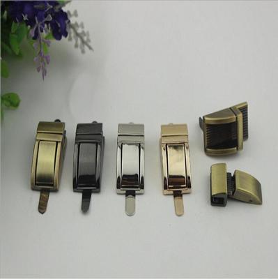 China Small design purse metal zinc alloy light gold decorative hardware lock for sale