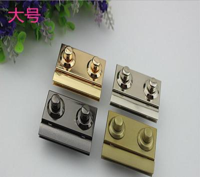 China Hot Sale Durable Nickel Color Metal Press Lock Clasp Purse Closure Squeeze Turn Lock for sale