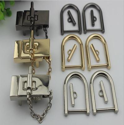 China Light gold zinc alloy square metal shiny brand handbag clip lock for sale