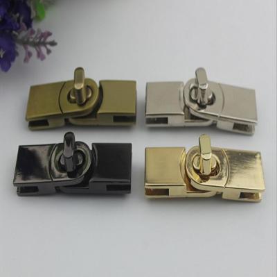 China Good price three sets zinc alloy multi-color handbags fittings metal turn lock for sale