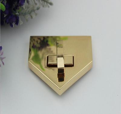 China US hot sale zinc alloy bigger metal twist lock purse hardware for handbag for sale