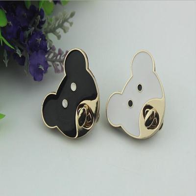 China Hot production zinc alloy drip glue craft cute black & white bear decorative metal purse twist lock for sale