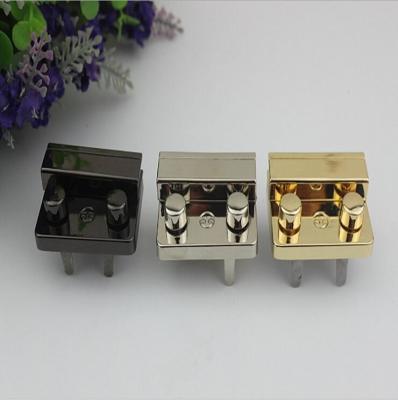 China Handbag hardware suppliers wholesale light gold metal push lock for sale