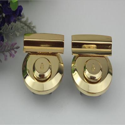China High quality bag hardware accessory gold color snap push lock for handbag for sale