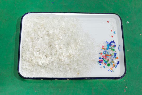 3 Chute Manufacturer Direct Sell CCD Camera PET PVC PP Plastic Color Sorter Machine