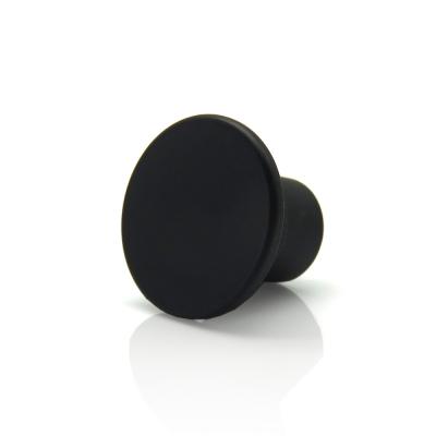 Cina Finitura passivata Custom Black Oxide Acciaio inossidabile Nuccia di rivettatura cieca in standard DIN in vendita
